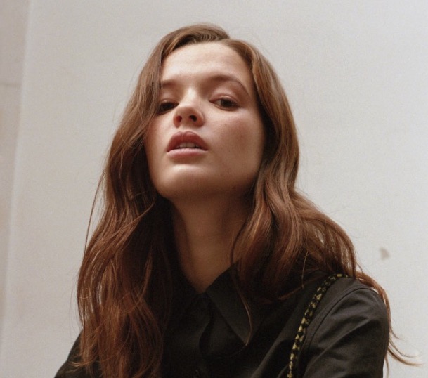 MODEL BEHAVIOUR: ELIZA FRANKS | WONDERLAND MAGAZINE