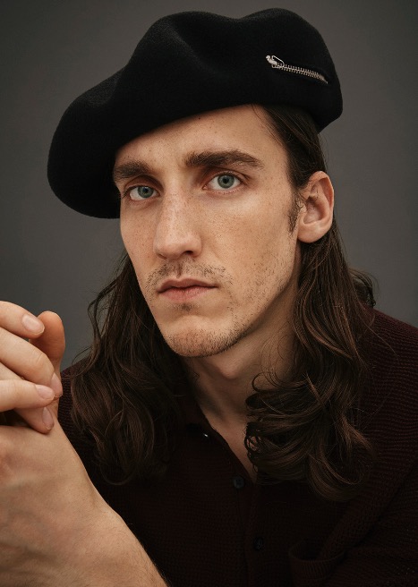 Larose | Wonderland Magazine