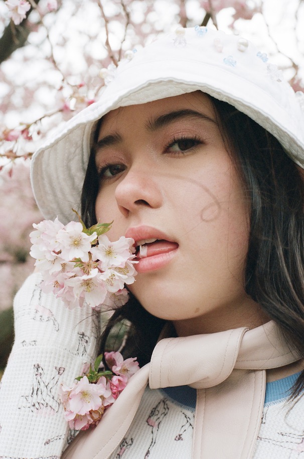 Manon | Wonderland Magazine