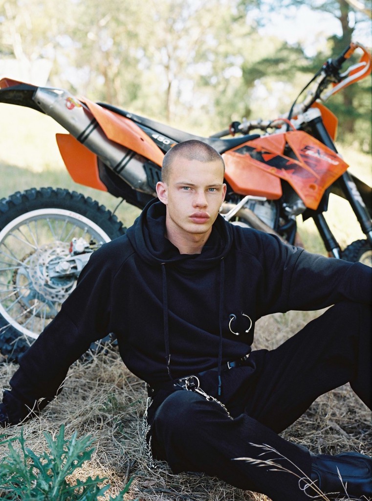 STRATEAS CARLUCCI X GADIR RAJAB AW17 | Wonderland Magazine