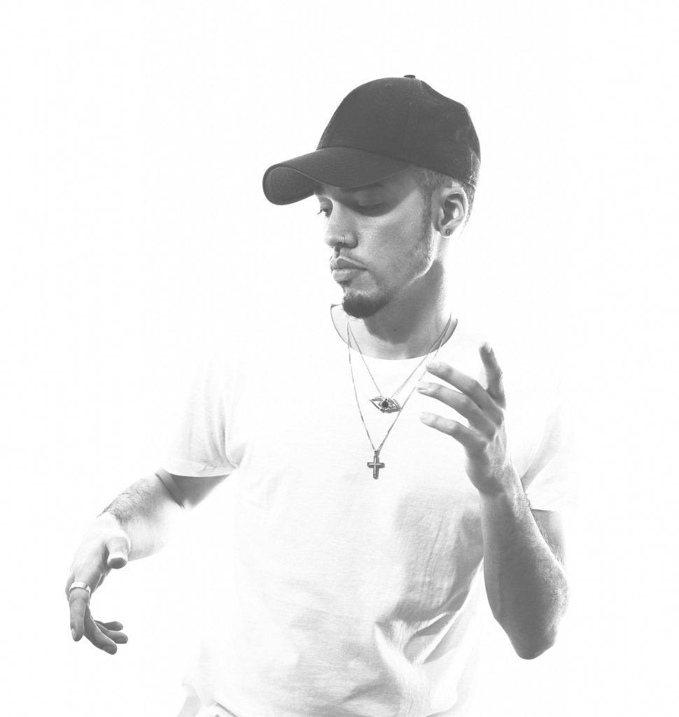 Premiere: Daecolm - "Jungle" | Wonderland Magazine