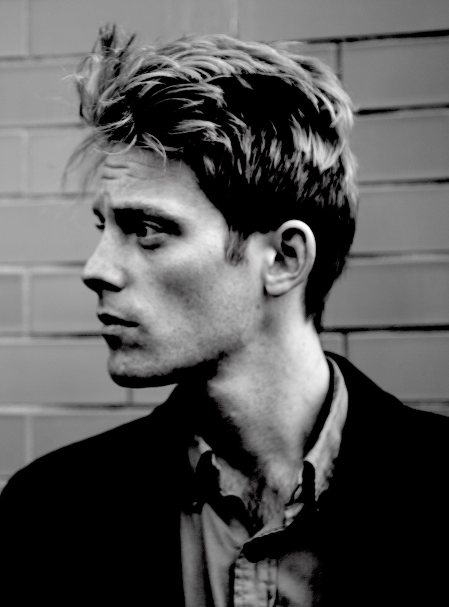 Premiere: Leo Napier - "Before I Go Away" | Wonderland Magazine