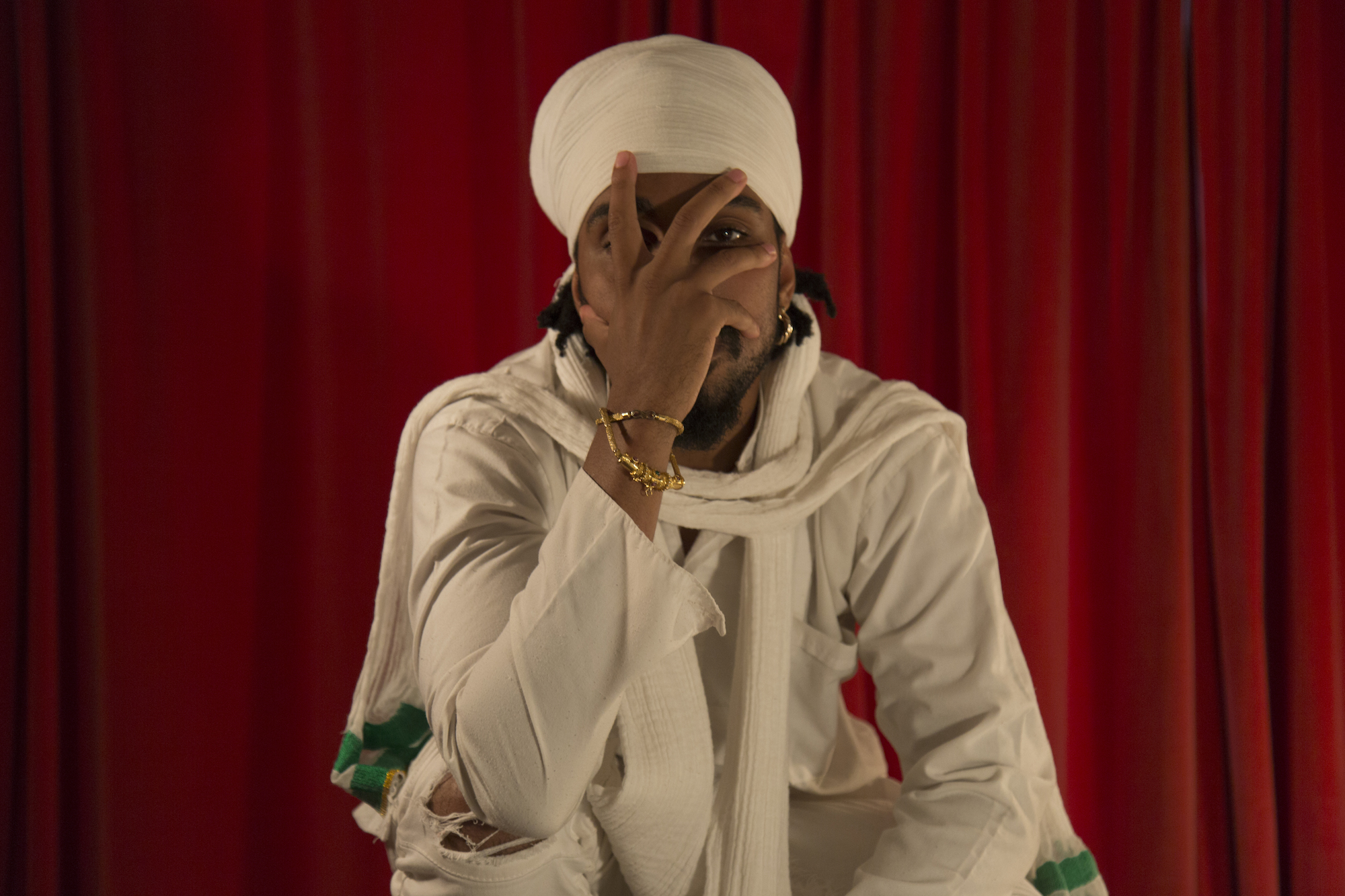 Siimba Liives Long | Wonderland Magazine