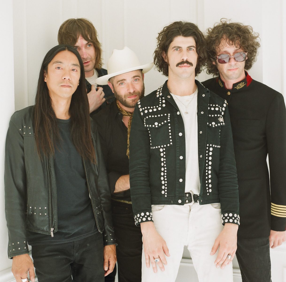 LA-based rockers Easy premiere "Nothing New" | Wonderland Magazine