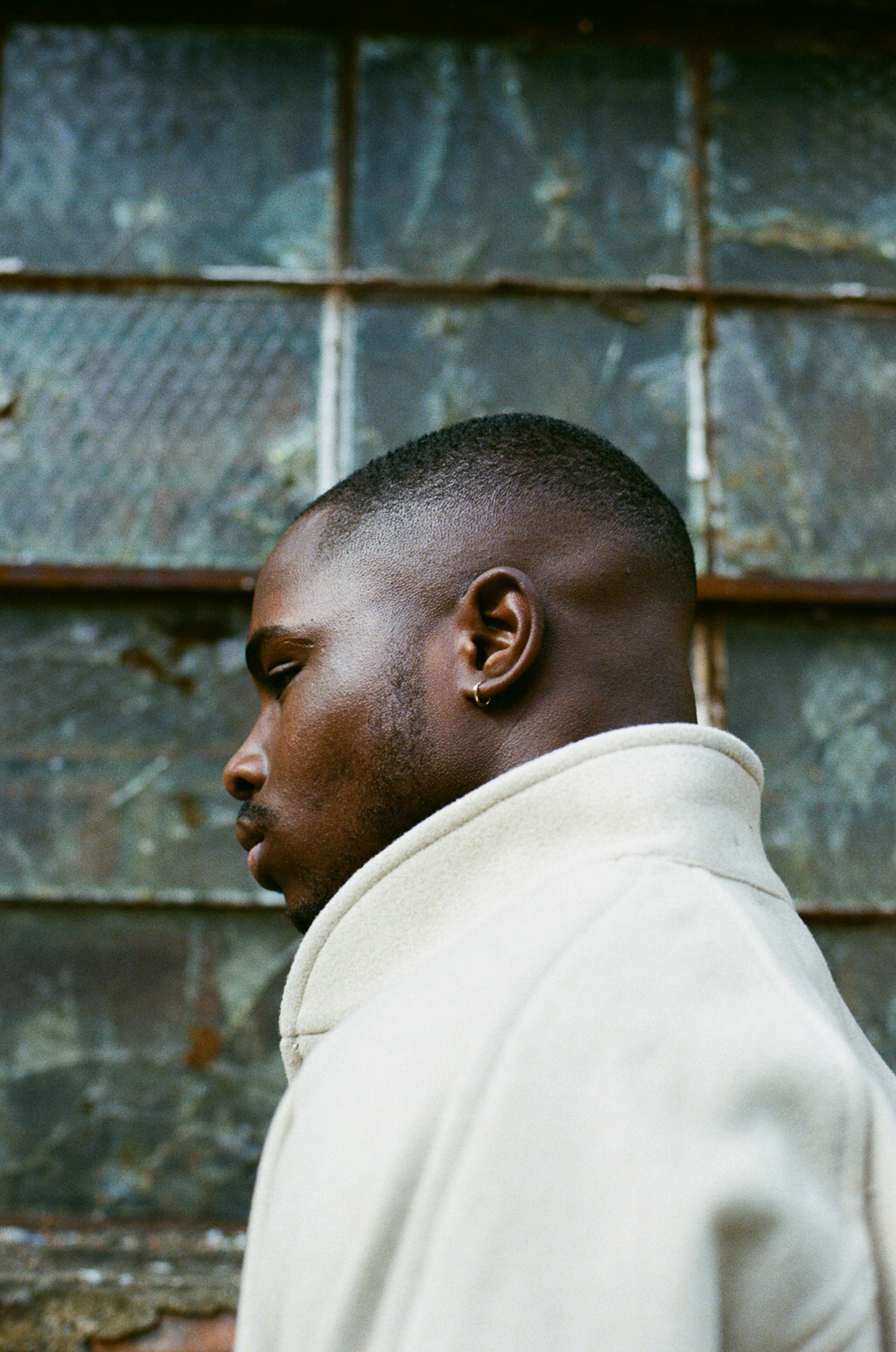 New Noise: South London singer Dayo Bello | Wonderland Magazine
