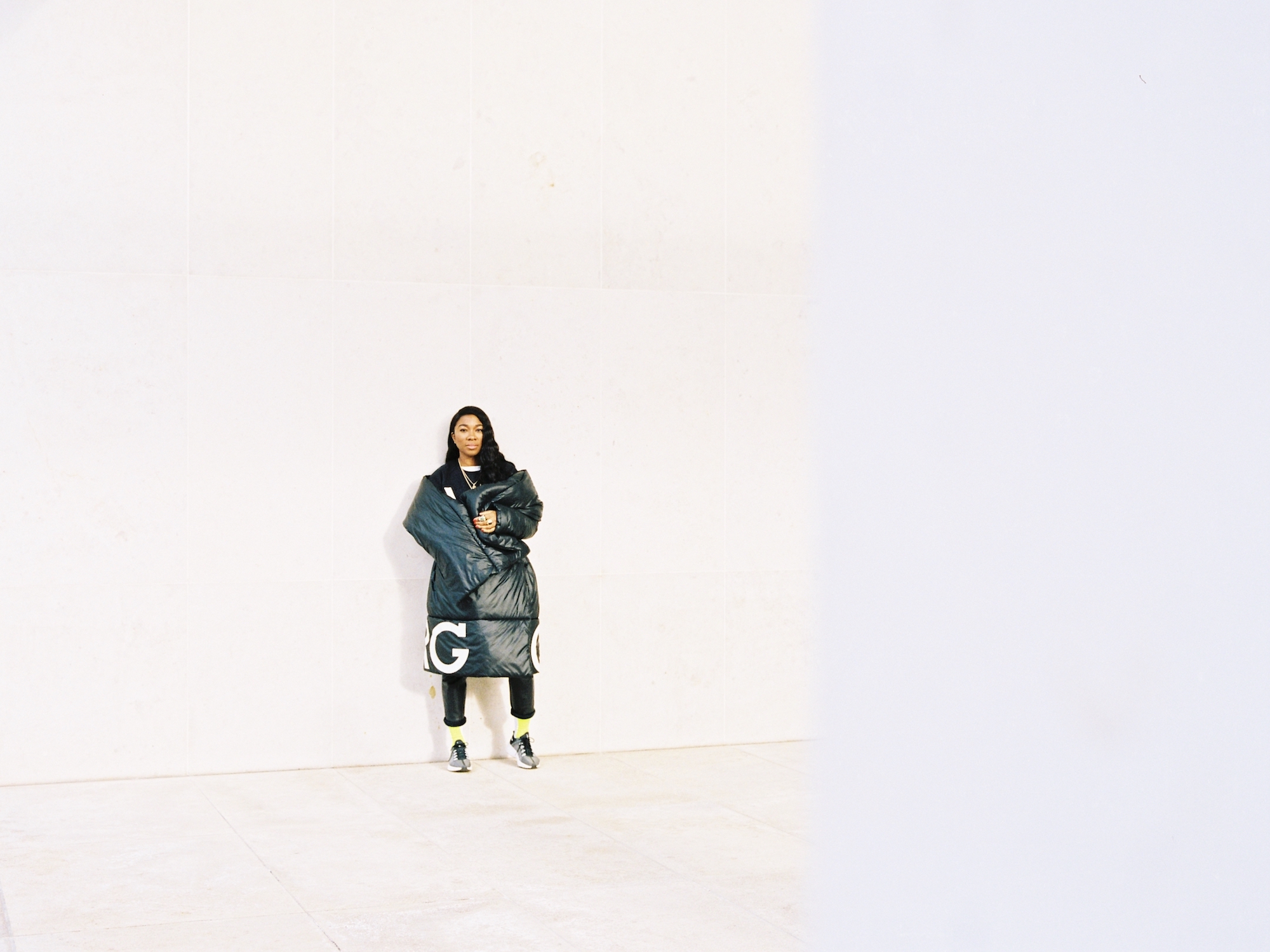 New Noise: Roses Gabor | Wonderland