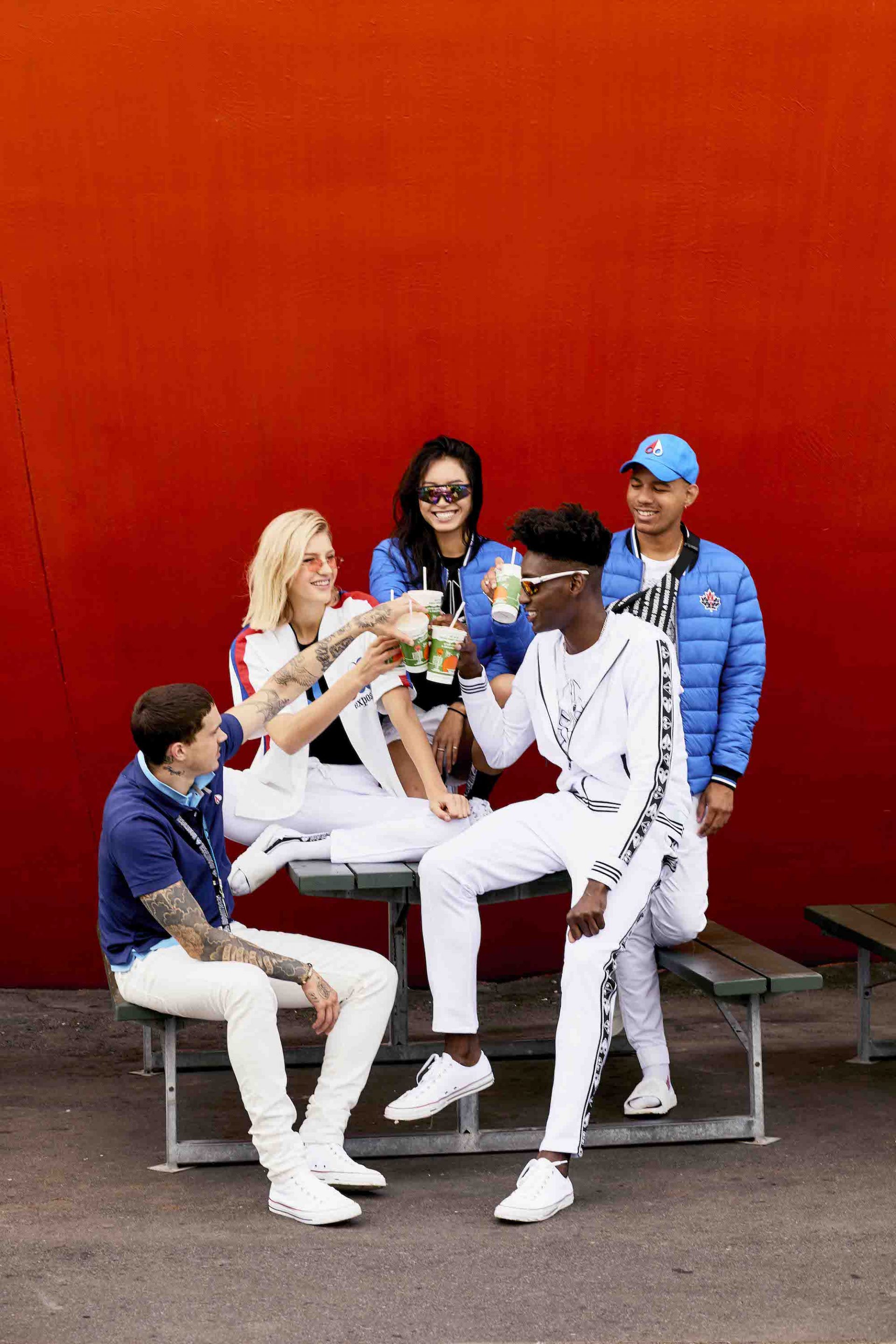 Moose Knuckles SS19 collection white tracksuit – Wonderland