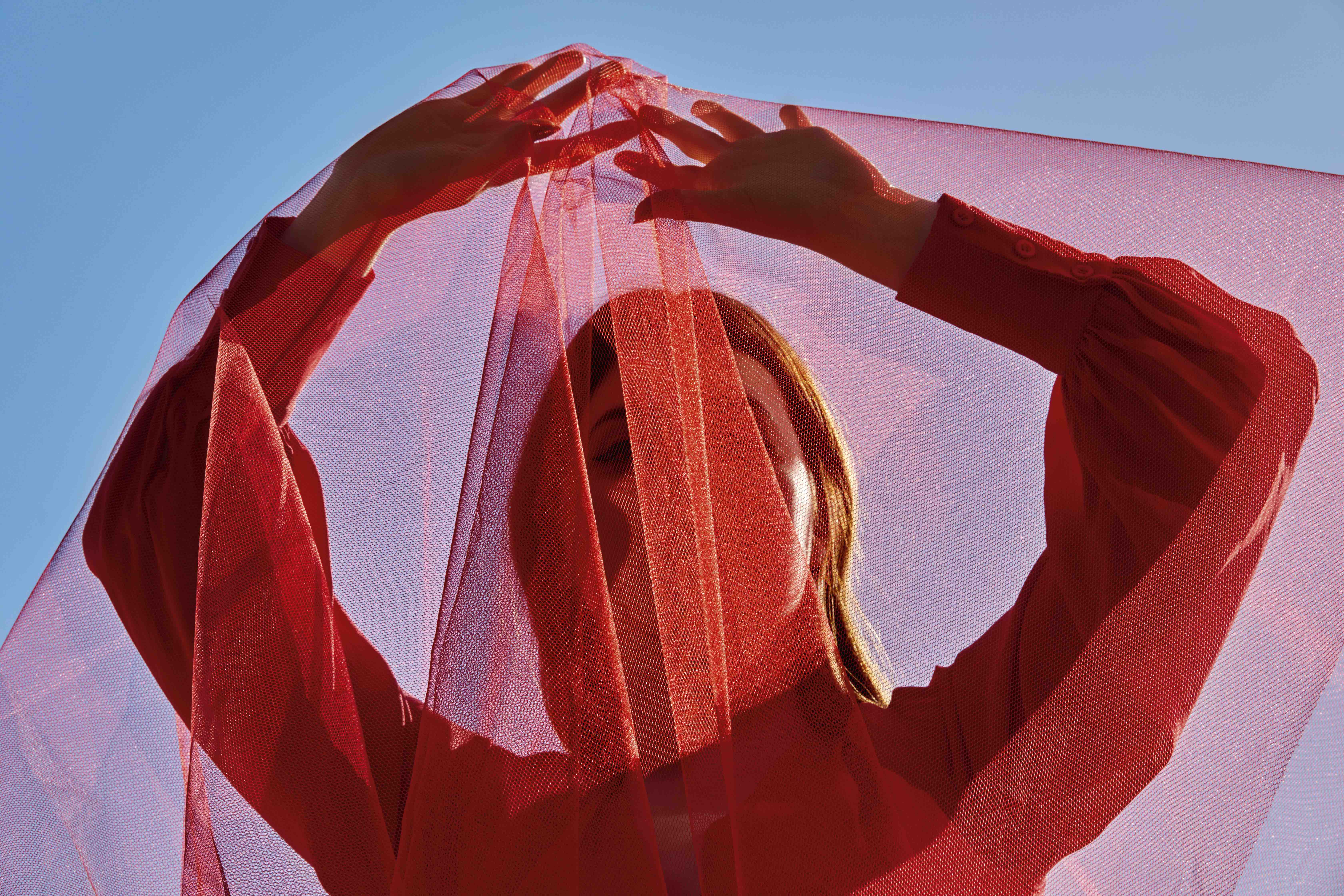 Premiere: LUME - "Something Sweeter" | Wonderland Magazine