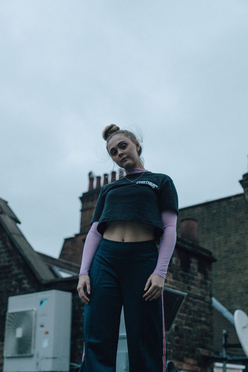 Premiere: Ruby Duff Drops "Moon And Back" | Wonderland Magazine