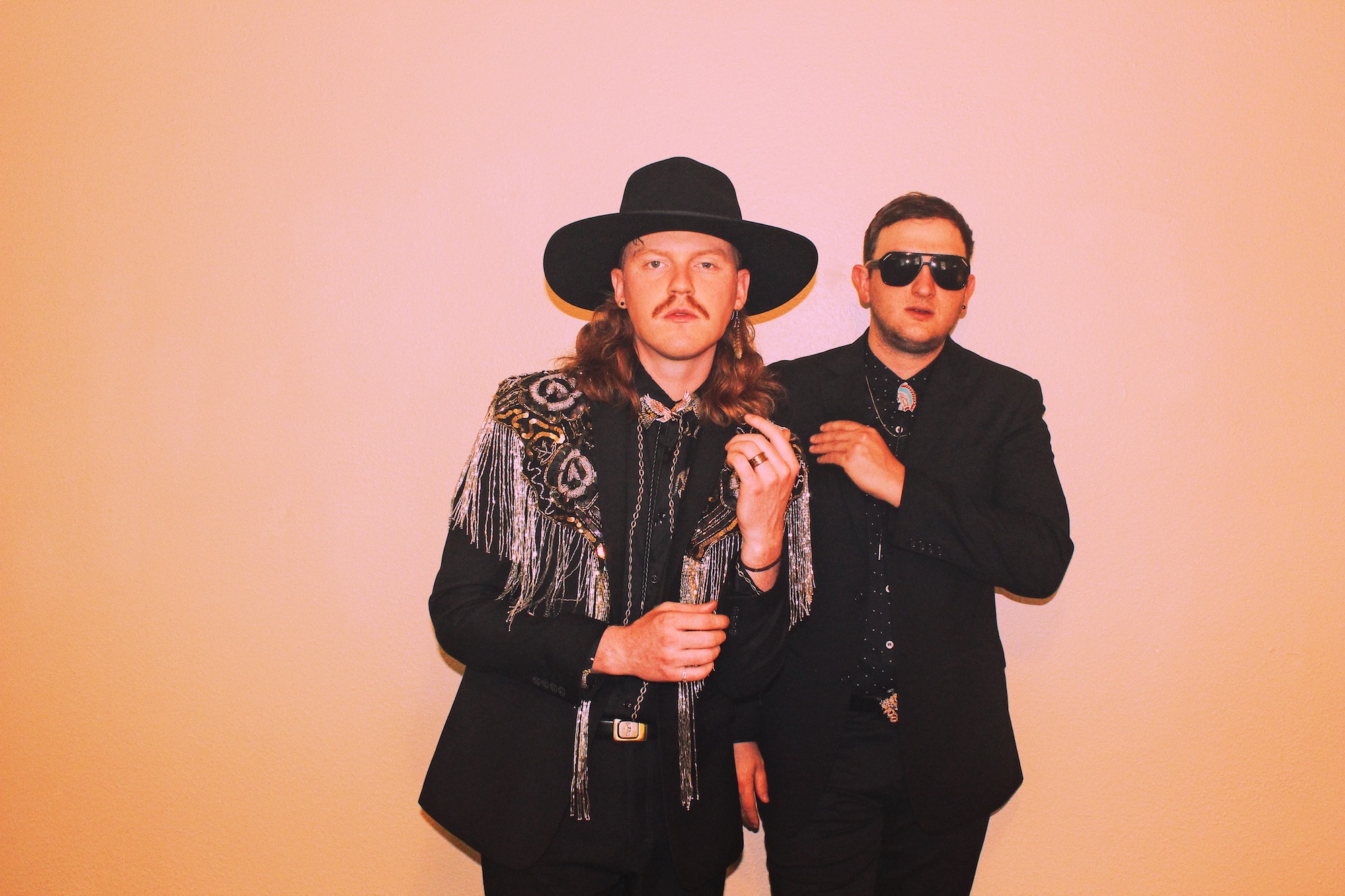 Austin-based duo Me Nd Adam drop the music video for "Heartbreak Kid"