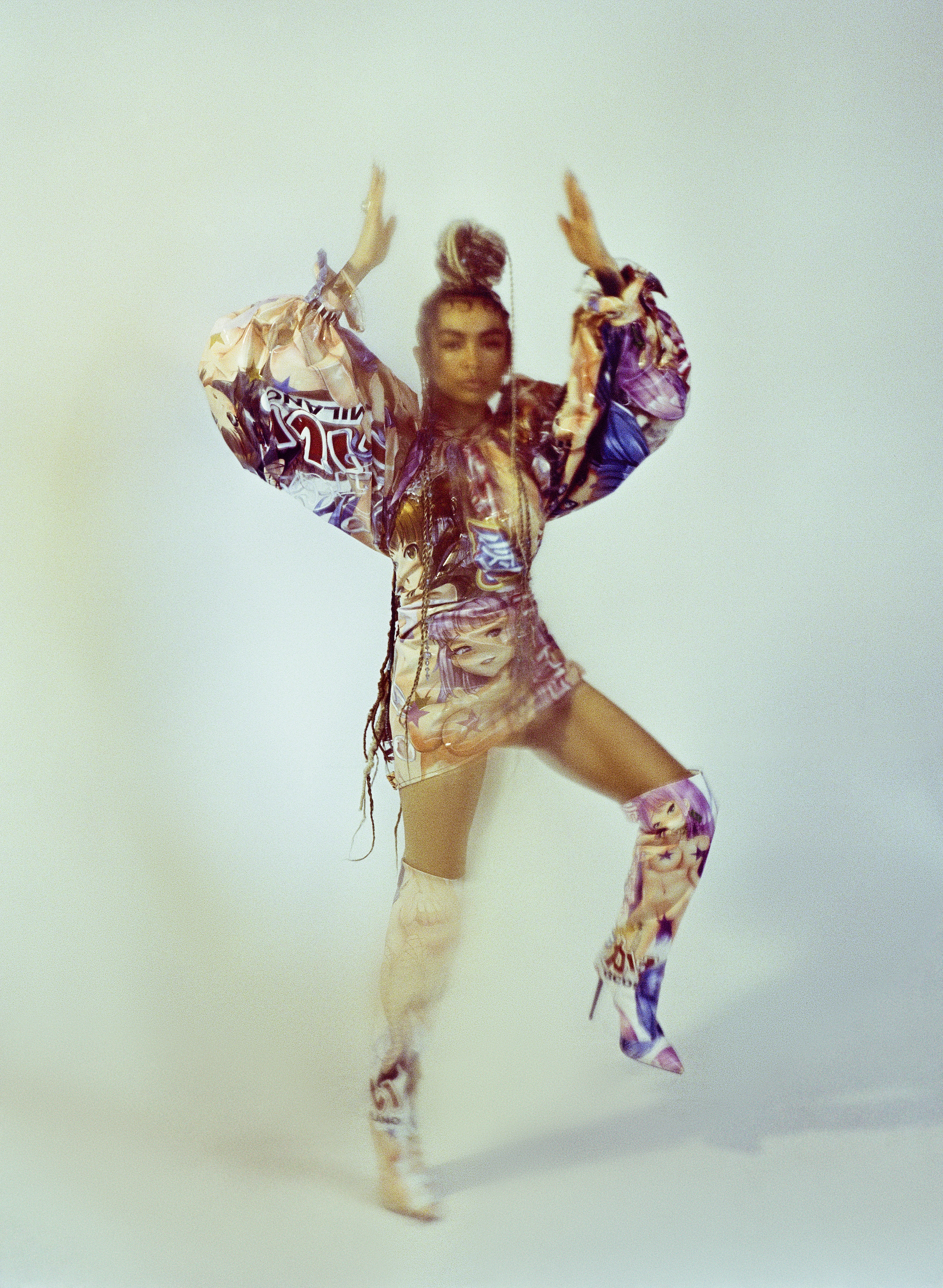 Escape to a new dimension with "Lucid" singer QUIÑ.