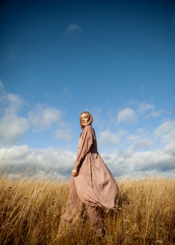 East London singer Talulah Ruby premieres “The Deep”