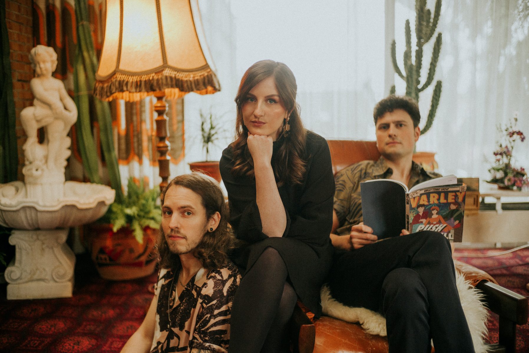 Varley Announce Debut Album Alongside New Single "Push Pull"