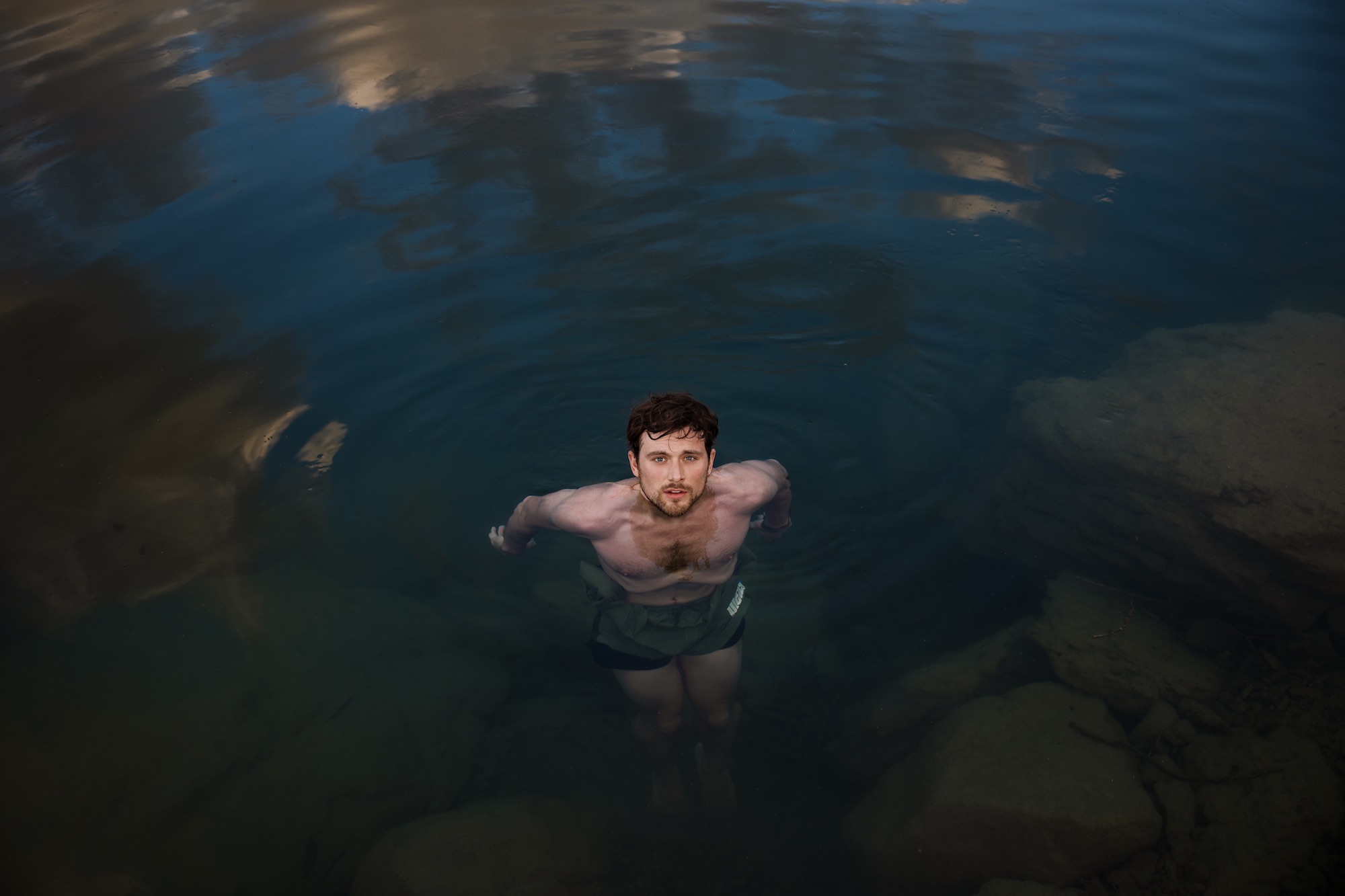 Alt Bloom Takes Us To Neverland For New Single "Fly Away"