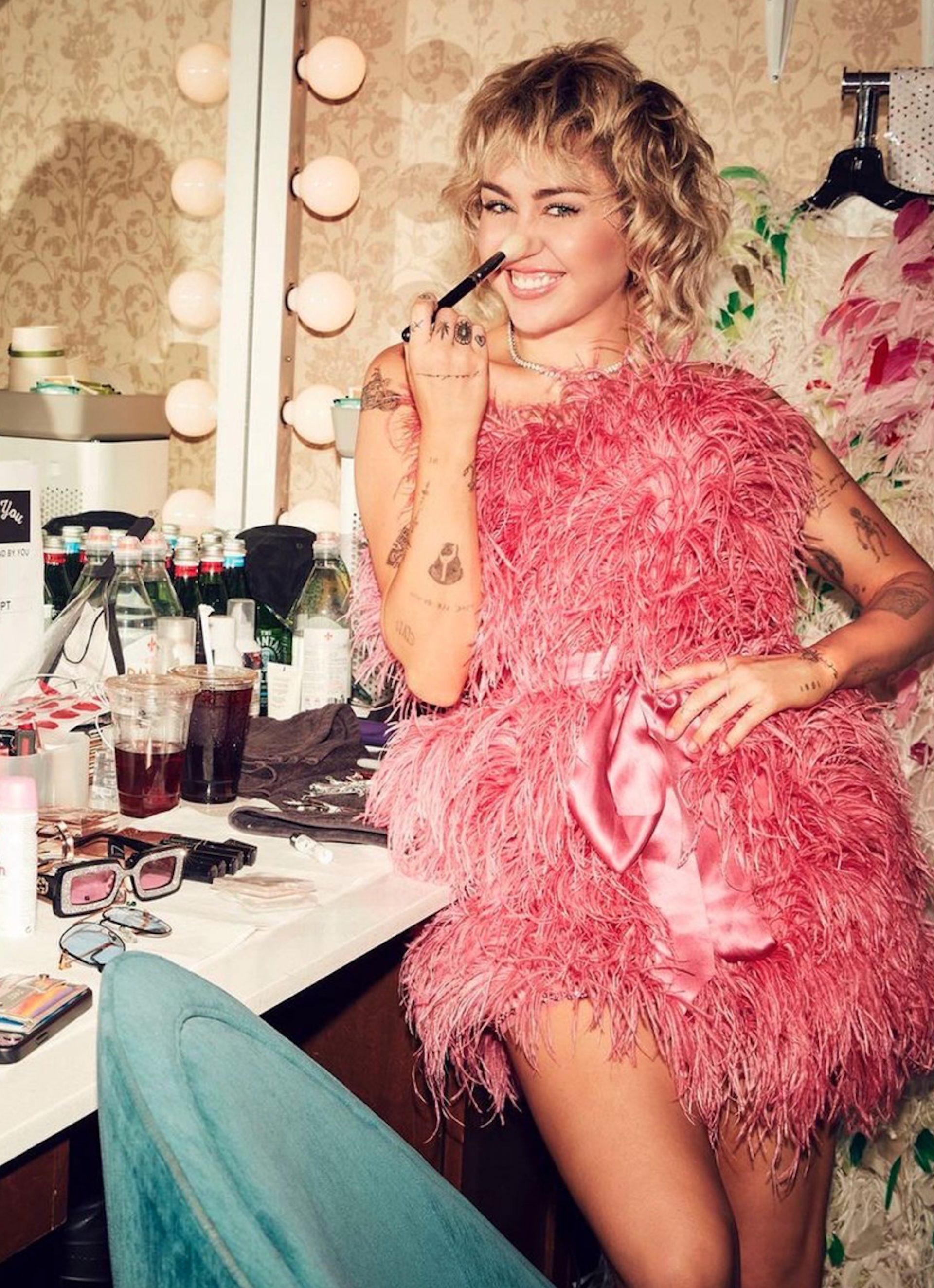 Miley Cyrus – Wonderland