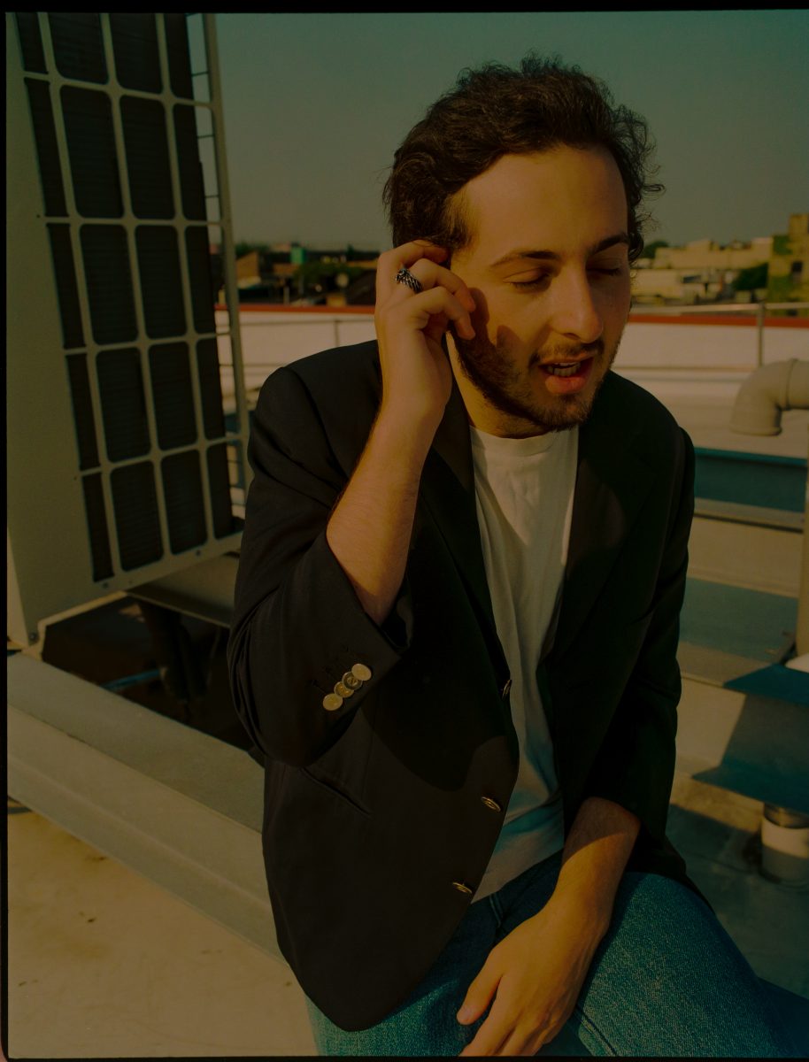 J Ember Unveils His New Indie EP, "Full Size Render”