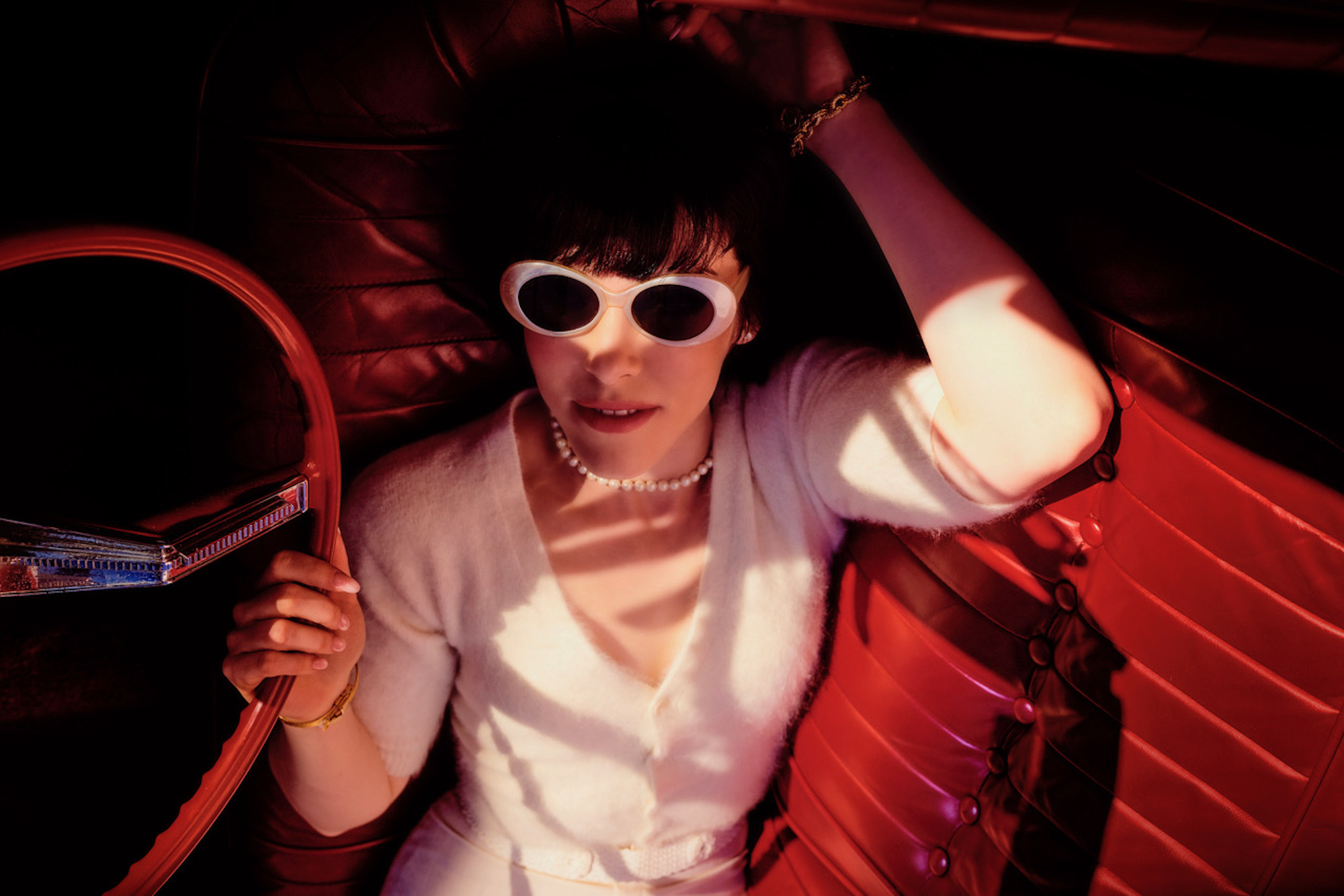 Elise LeGrow Talks Her New Album Grateful