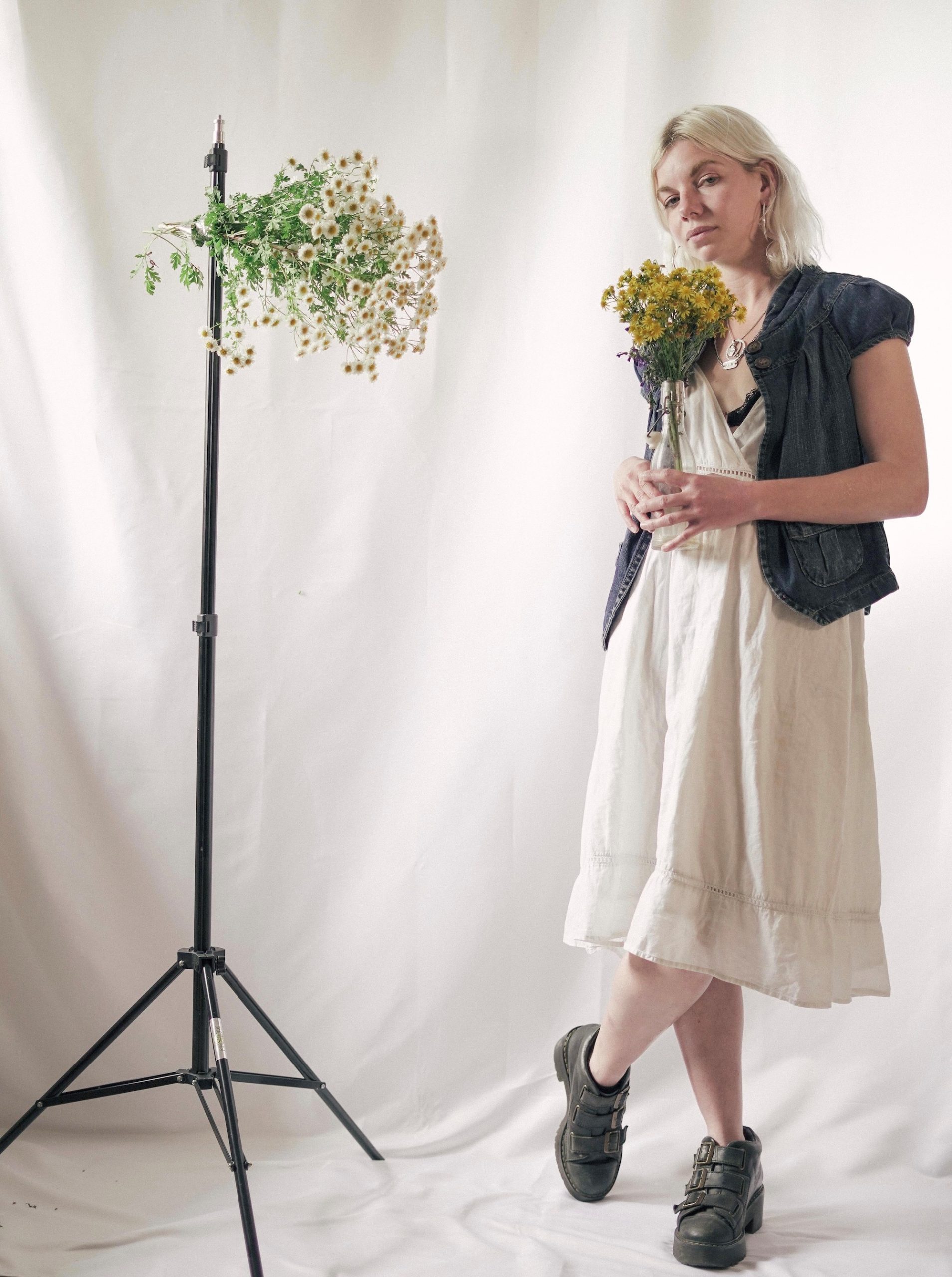 Singer-songwriter Alice SK Talks Sisterhood Anthem "Daisy Jane"