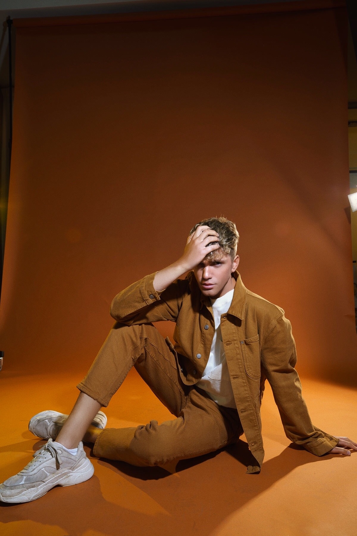 Alex Shera Drops His Soul-Baring New Single, “Crash”