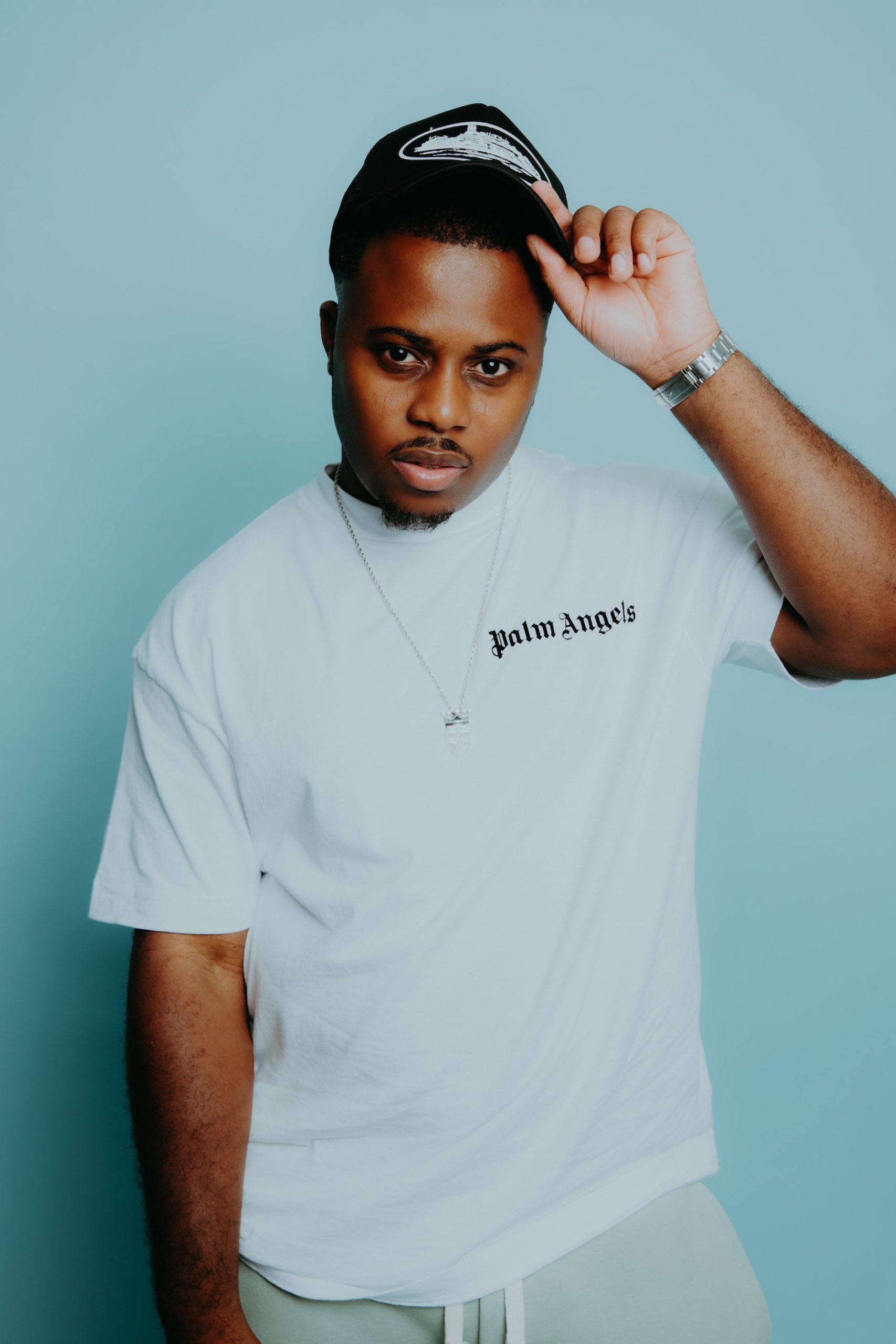 Maulo Unveils His Infectious New Single, “Roll It”