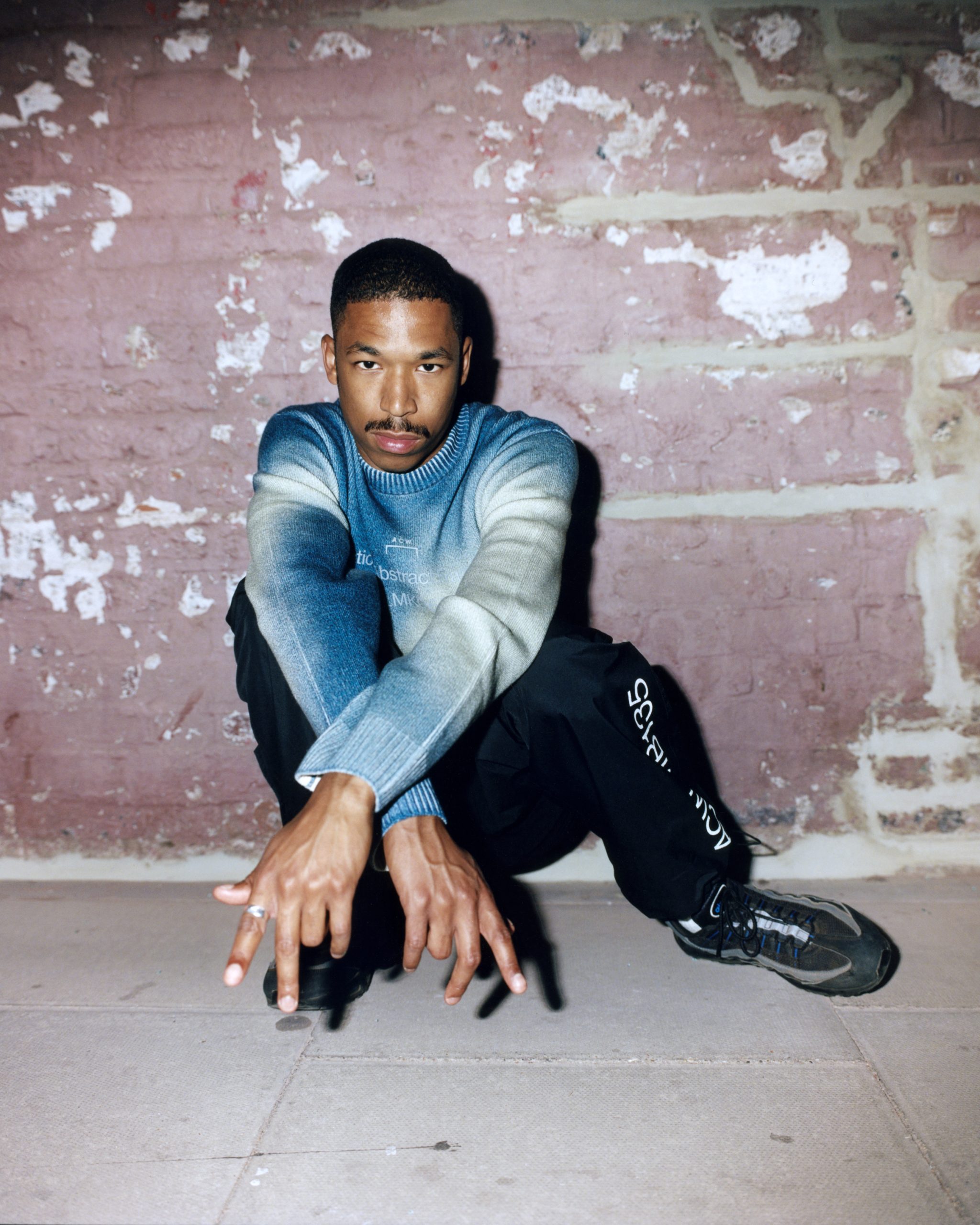 Louis Culture Premieres Visuals For "CITY"