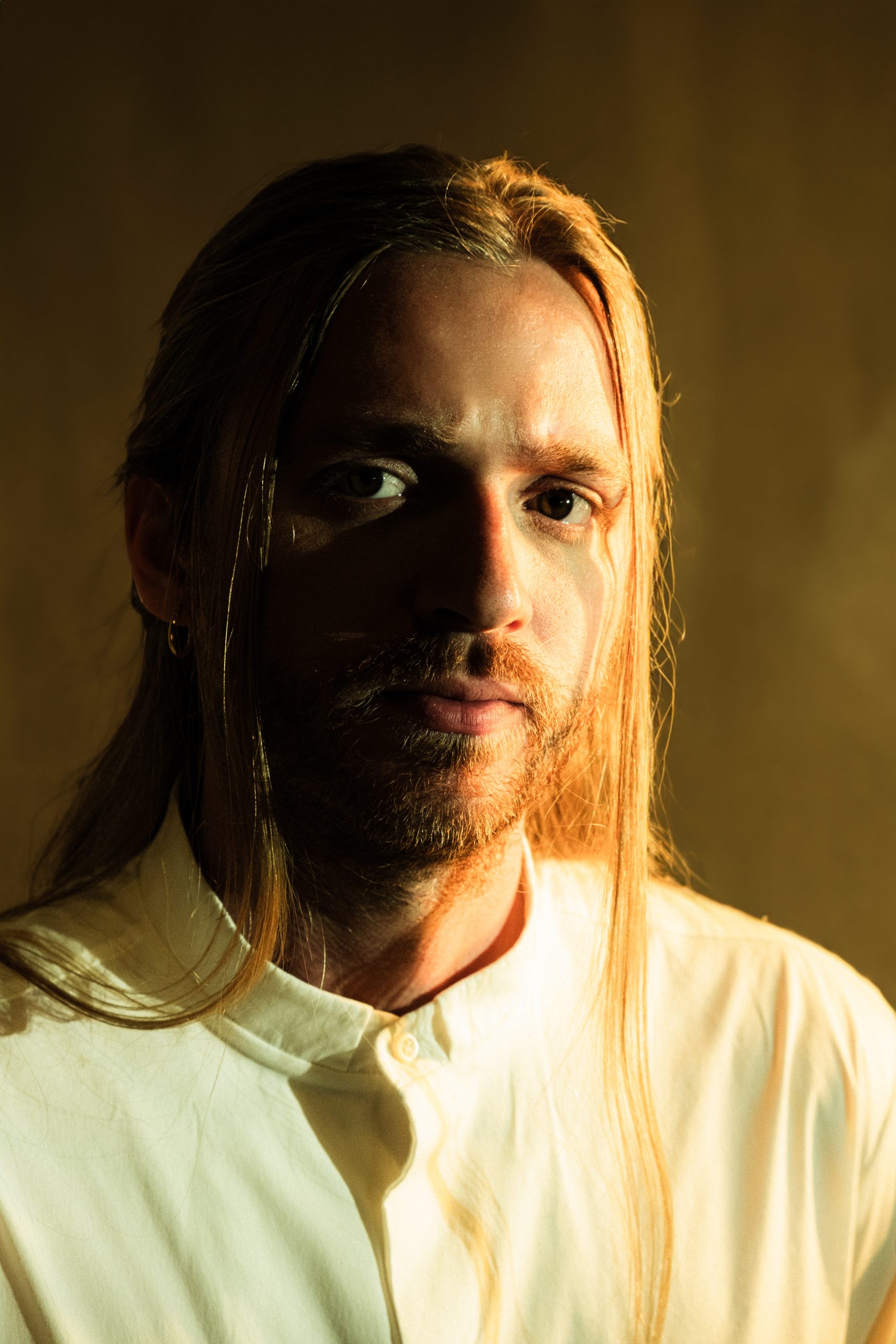 Rising Artist Jem Shares New Single "Icarus"