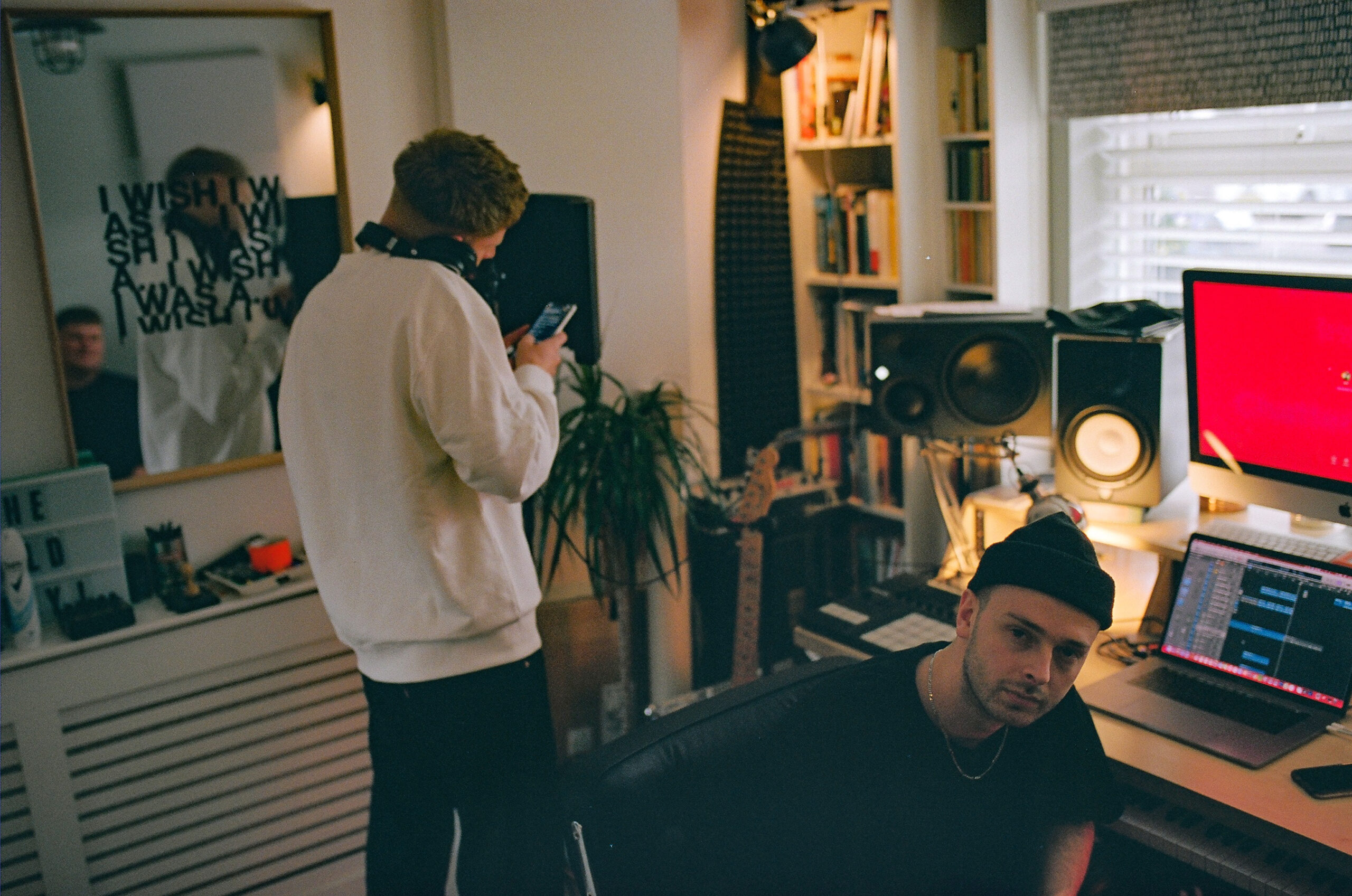 NOISY Give Us A Behind The Scenes Look At Their Summer