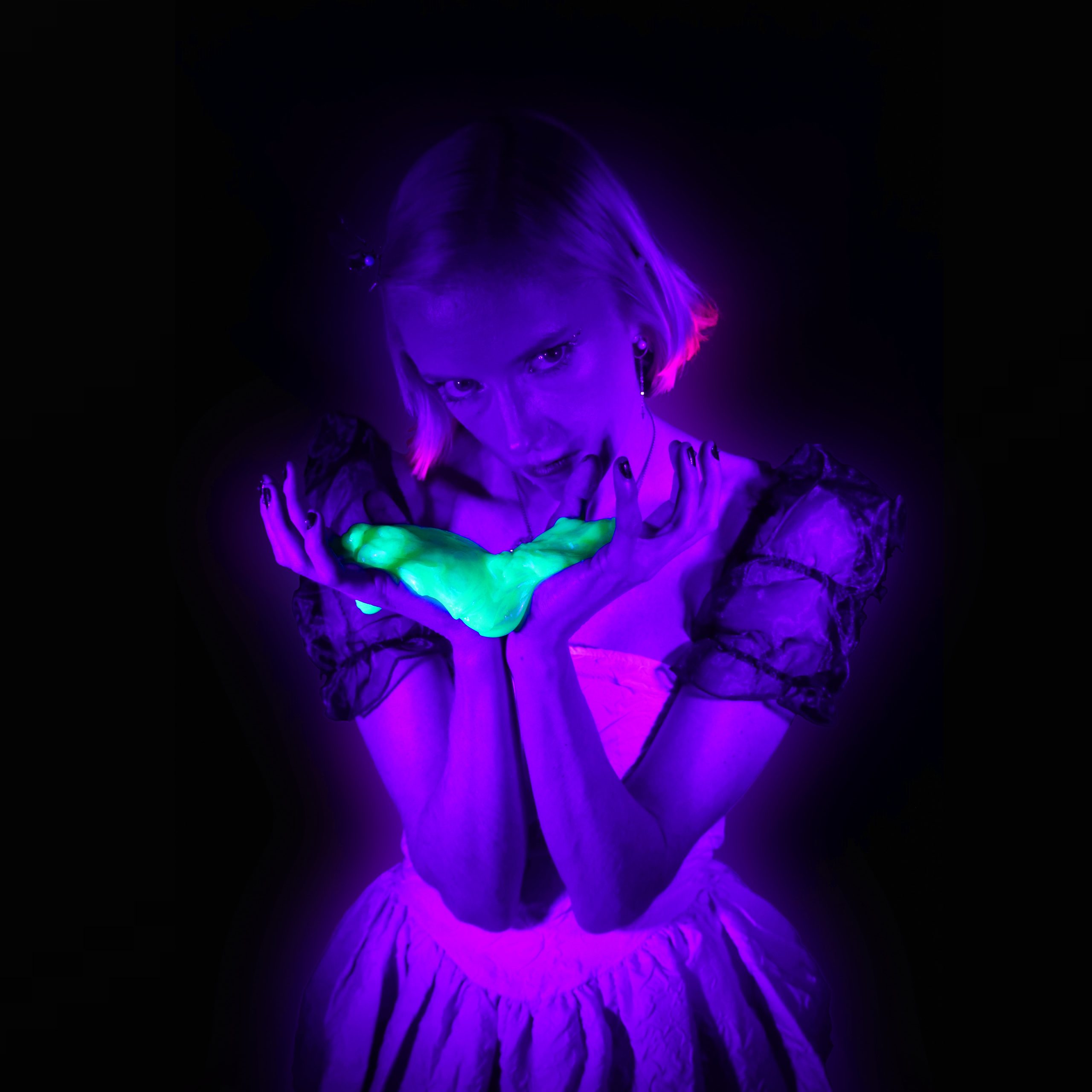 Peri Winkle Delivers New Single “Ghost Me”