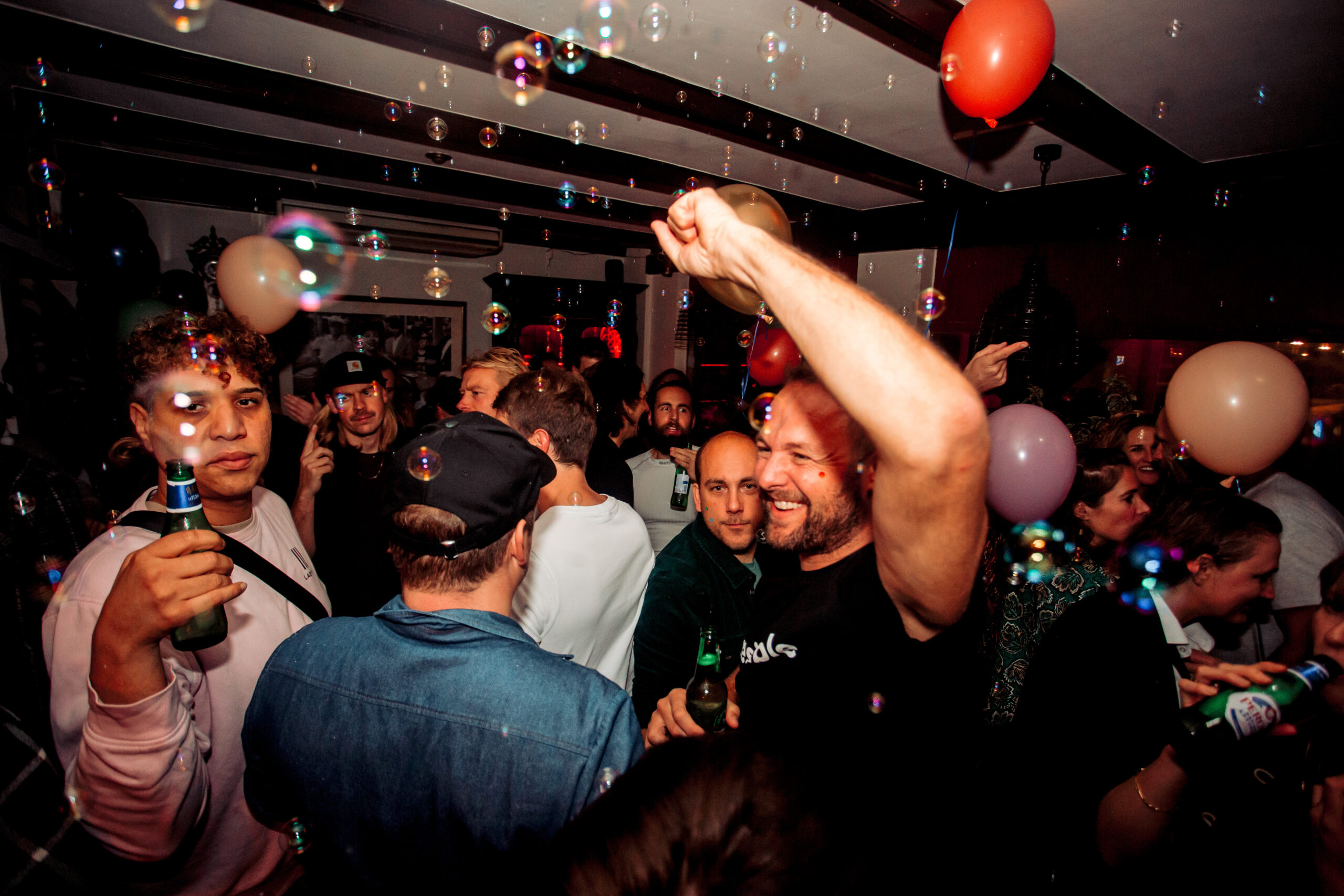 Kafe Raves, Bubblicious & Giant Bears: A Trip To Amsterdam