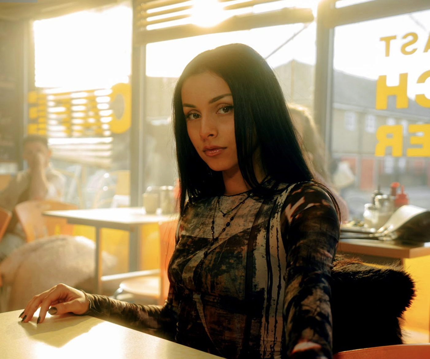 EMILY MAKIS - "MY TYPE" | Wonderland