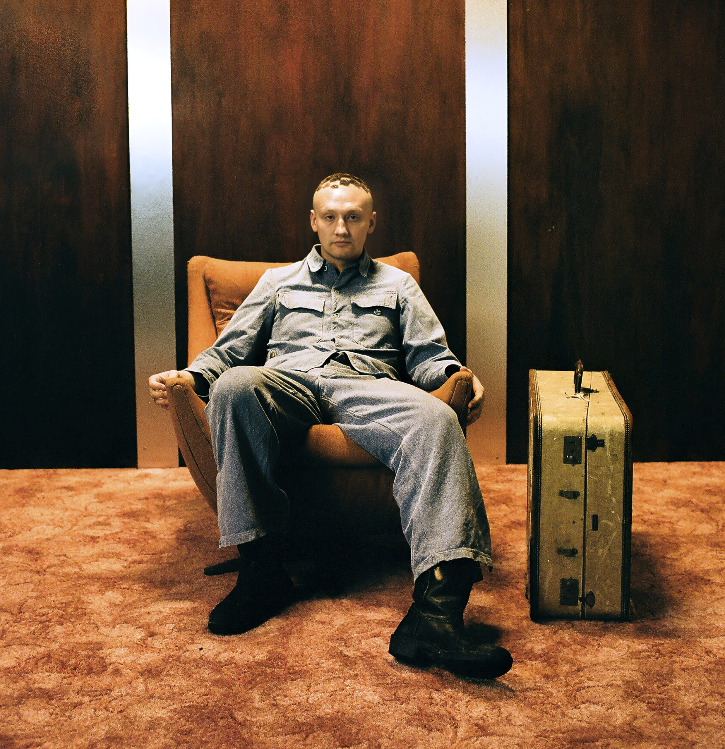 Yellow Days Shares "MRS MOONLIGHT" Visuals