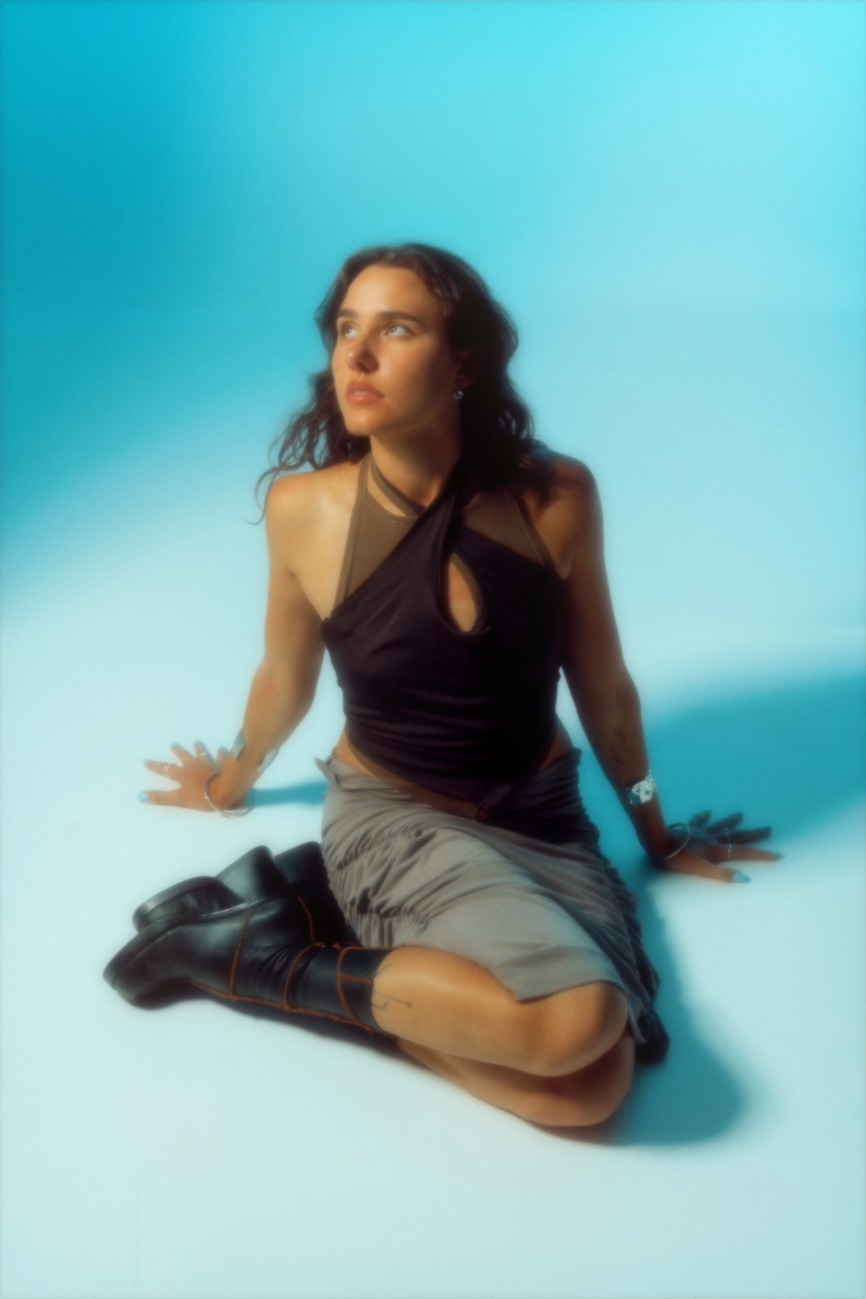 Pretty Girl Dissects Her New EP "Get Back To Me"