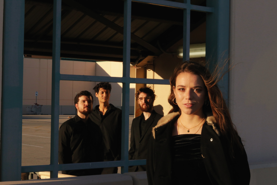 DOLCE BLUE – “SWEET MELANCHOLY” | Wonderland