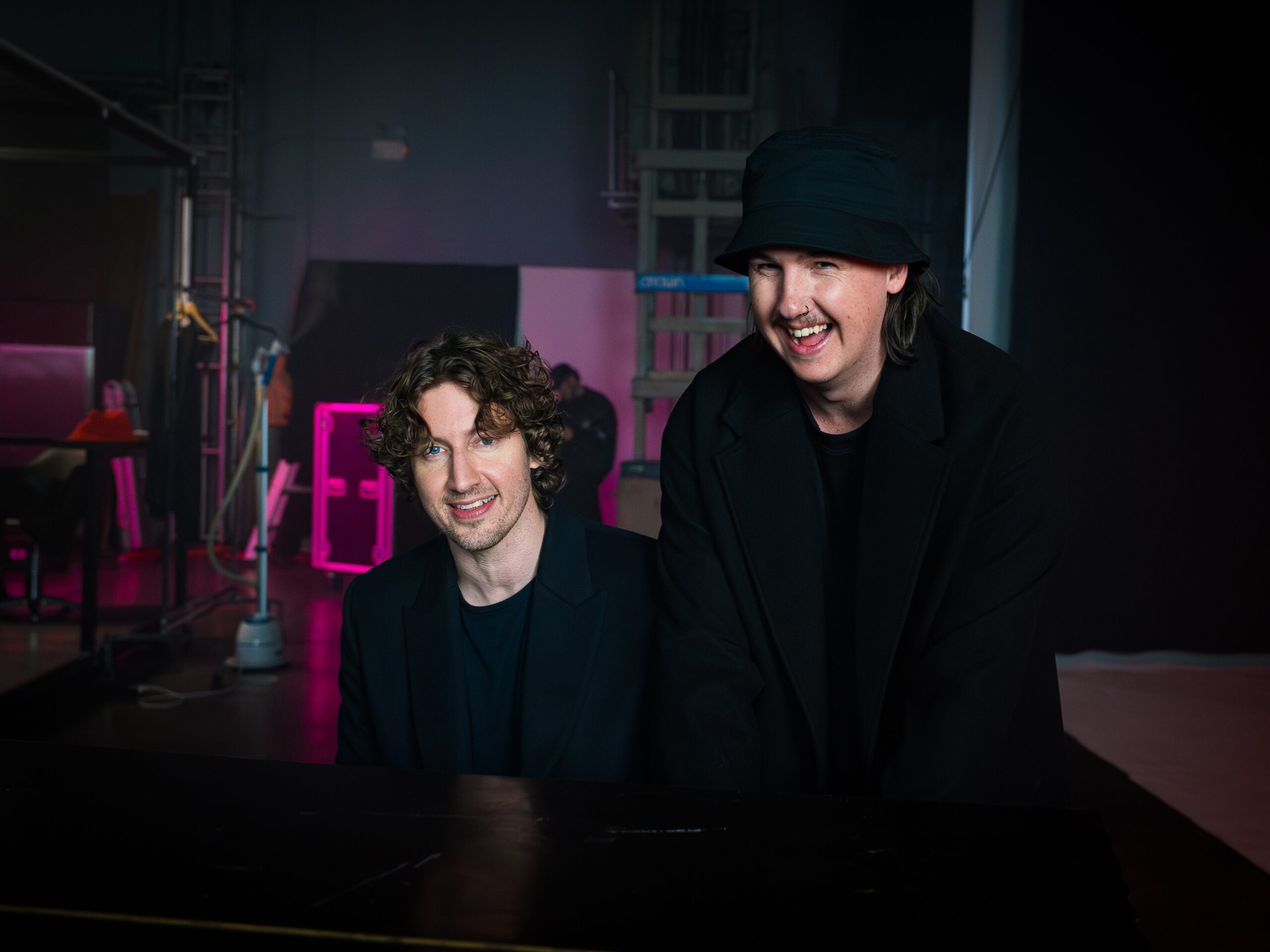 CYRIL & Dean Lewis – “Fall At Your Feet” | Wonderland