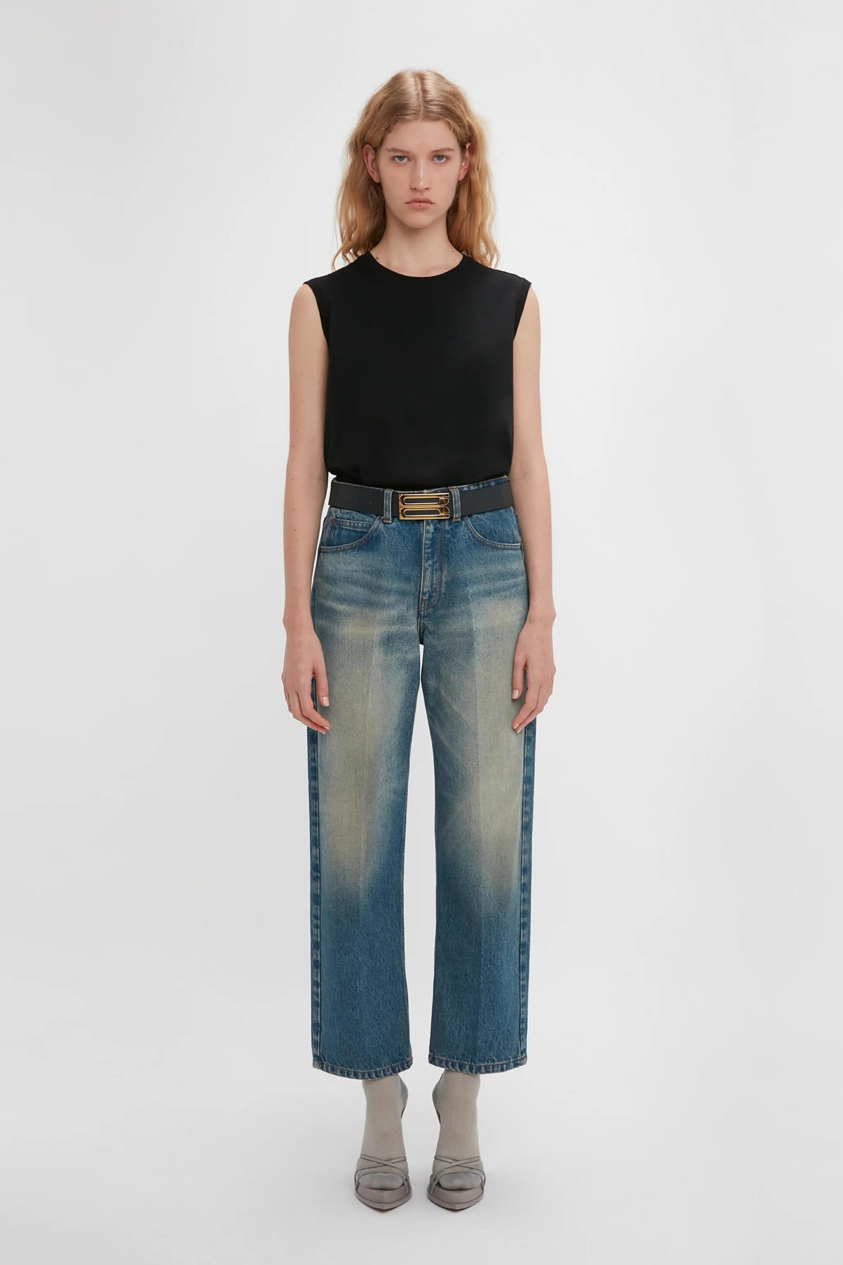 Victoria Beckham Presents Its New Denim Line