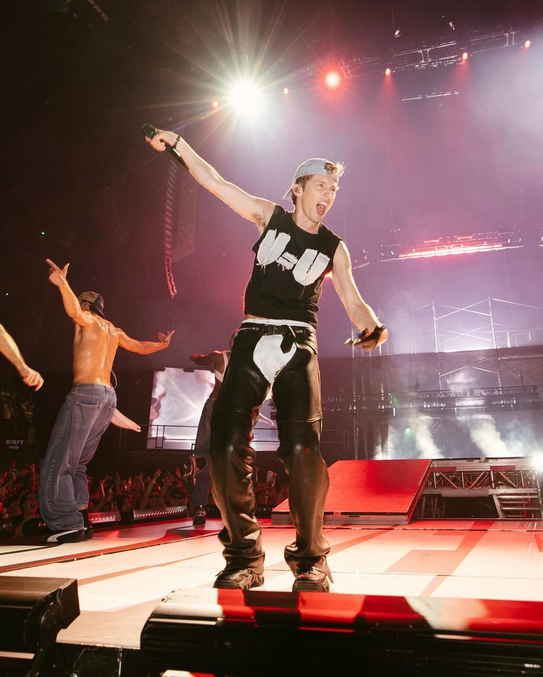The Most Iconic Sweat Tour Outfits
