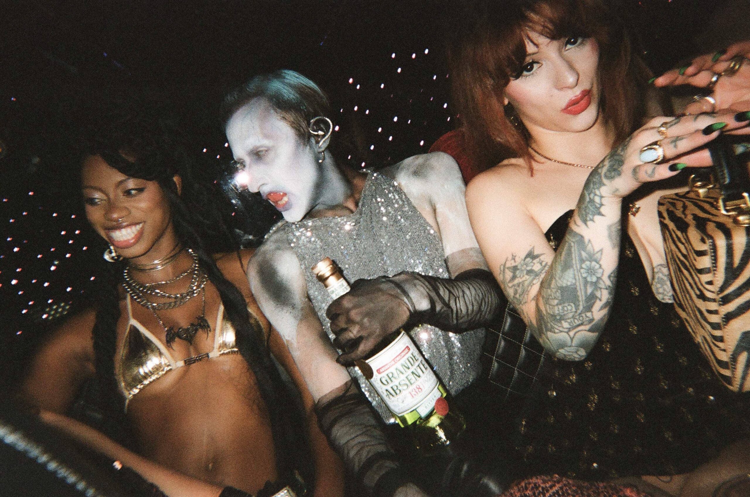 Lexxe - "A Haunted House" | Wonderland