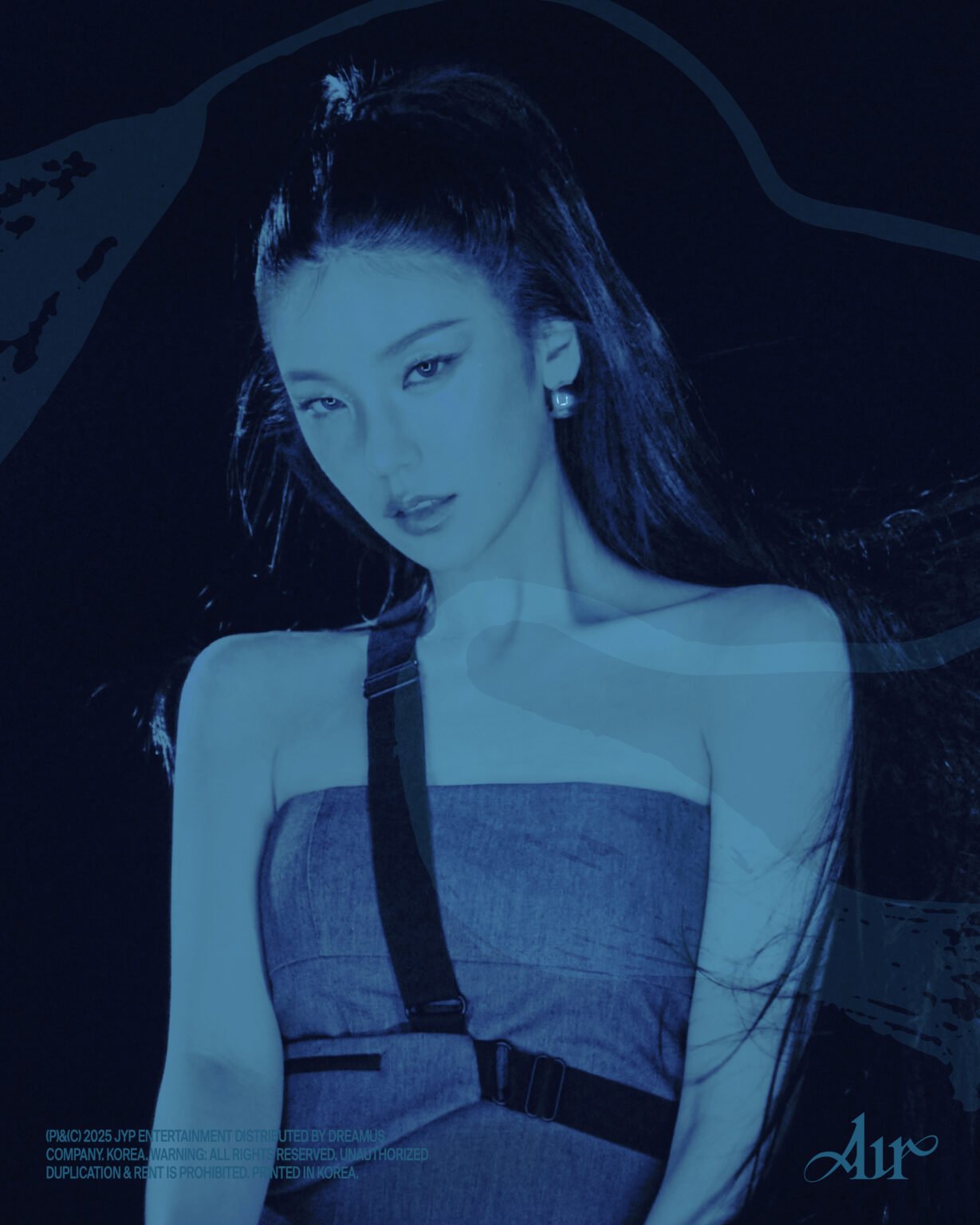 YEJI Comes Up For AIR in Her Solo Debut