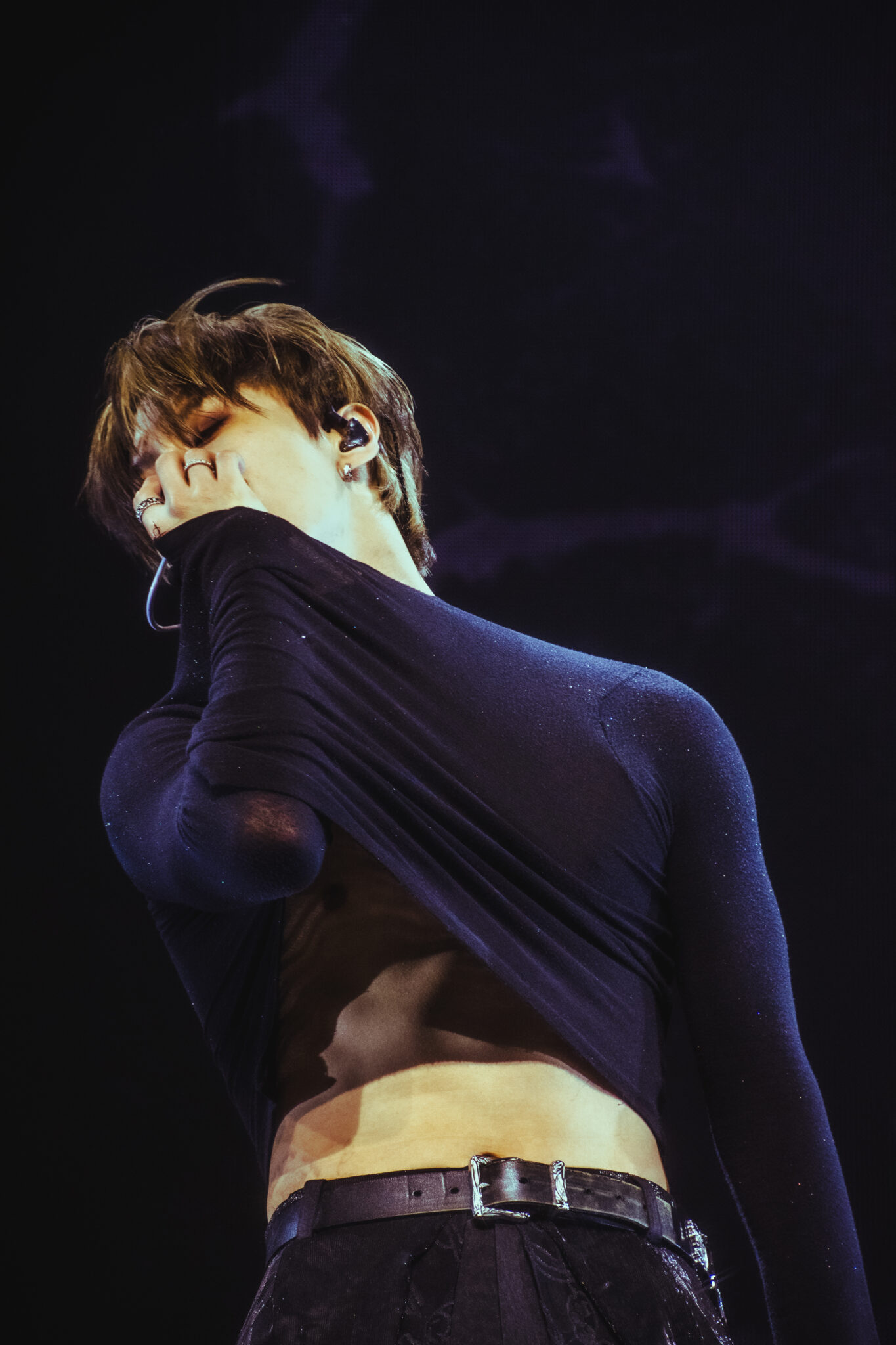 TAEMIN Captivates London with Ephemeral Gaze | Wonderland