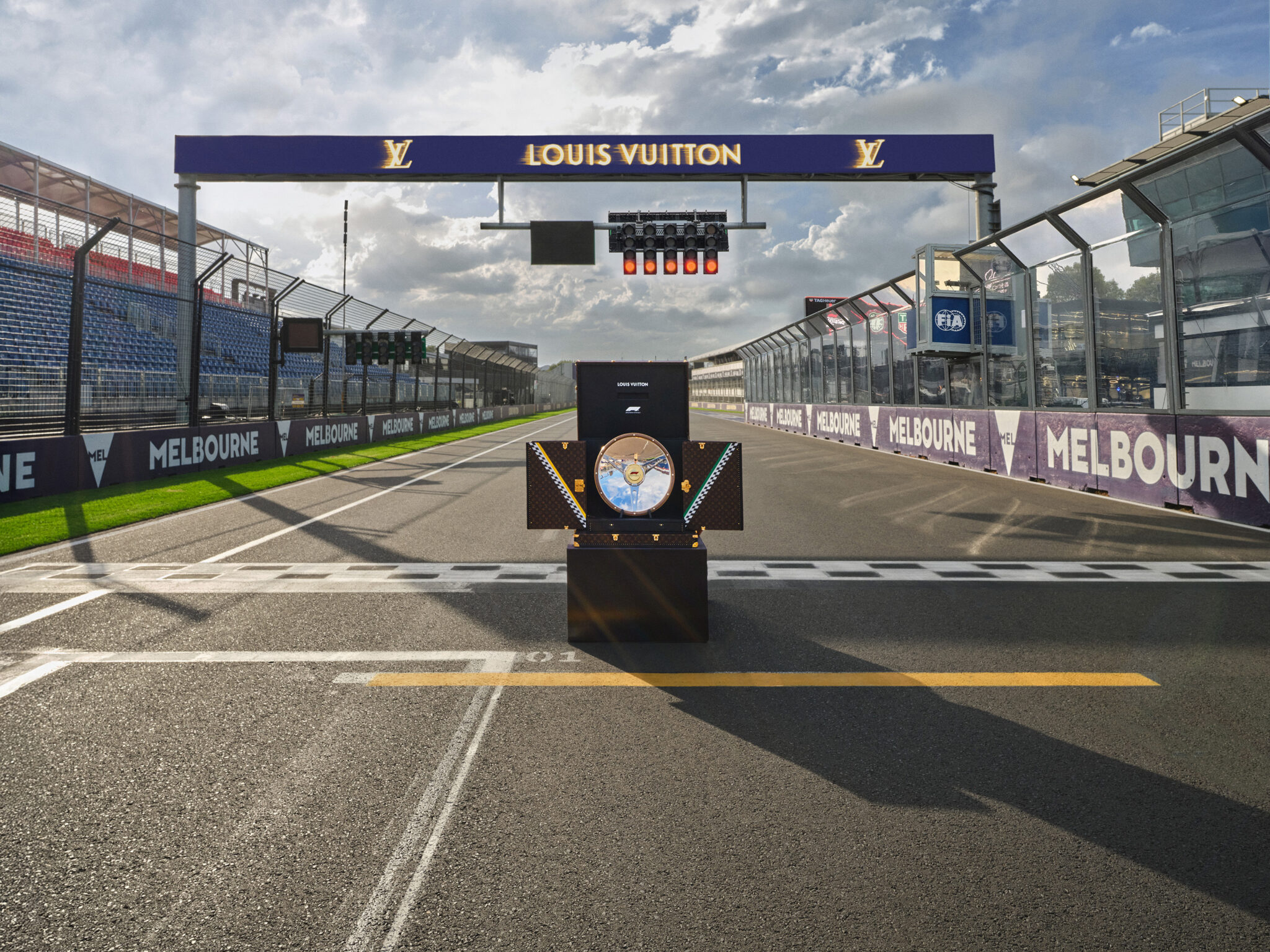 Formula 1 kicks off with LV on-track signage