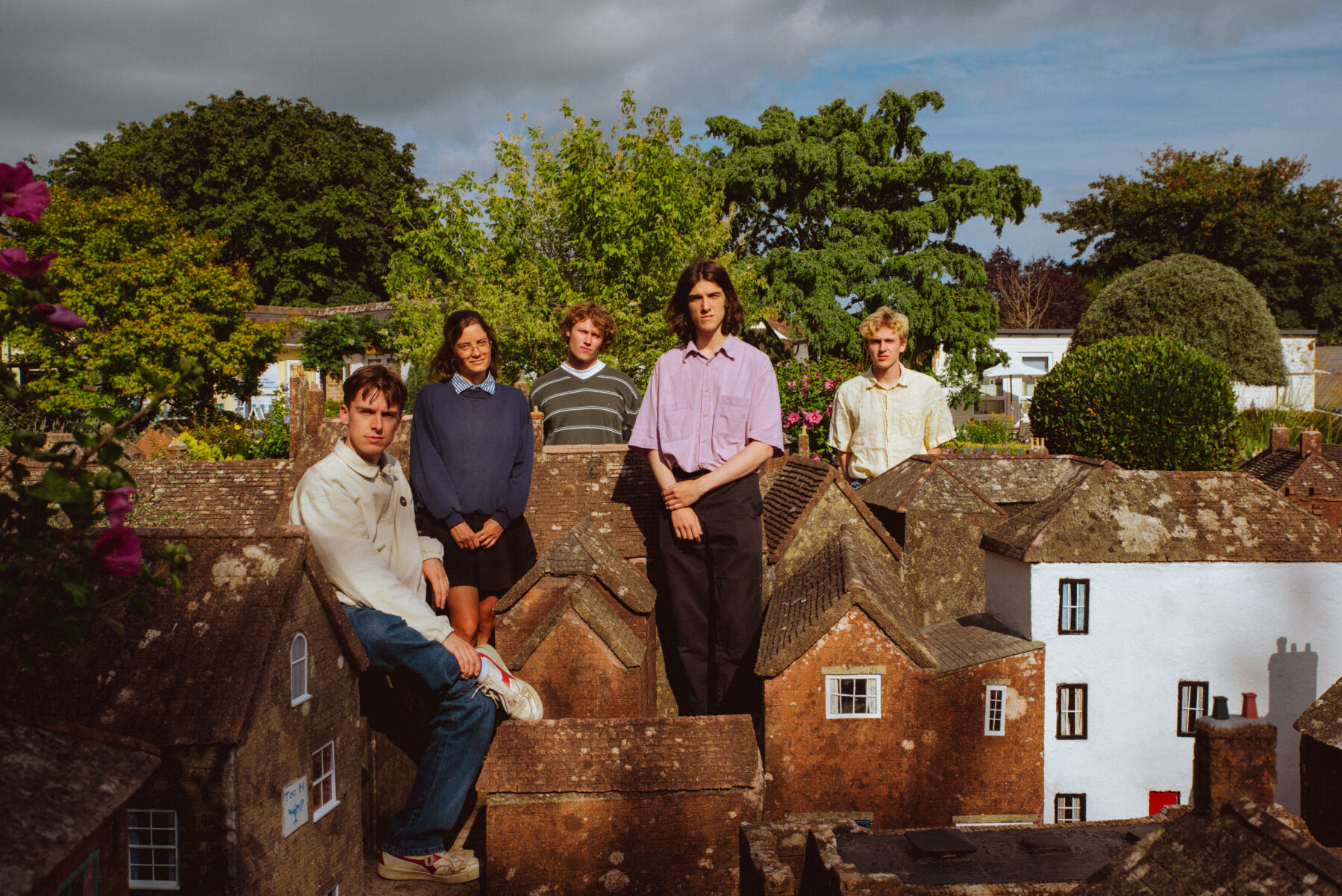 Welly Dives Into Debut Album, Big In The Suburbs