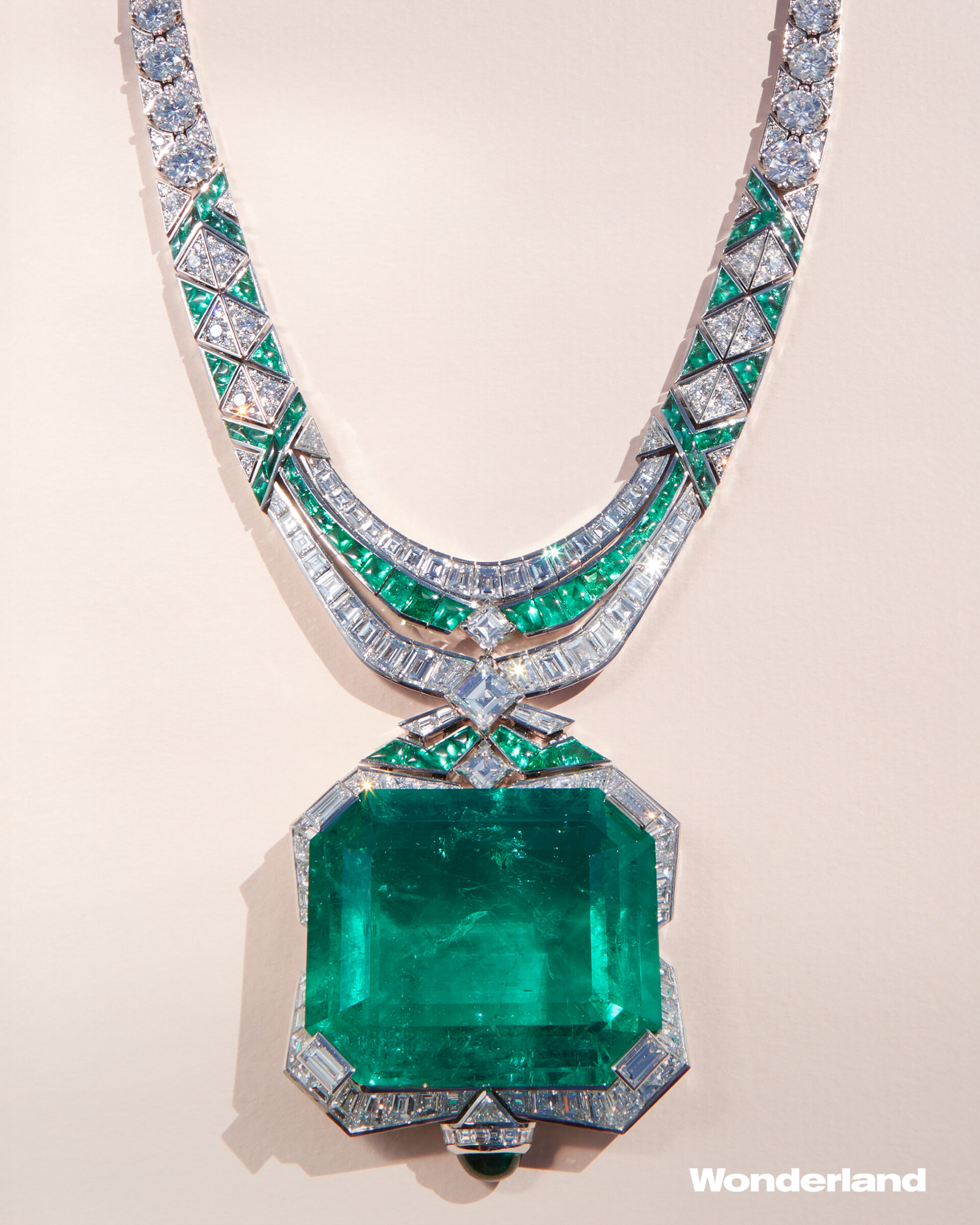 Bvlgari’s Latest Collection Is a Summer Dream | Wonderland
